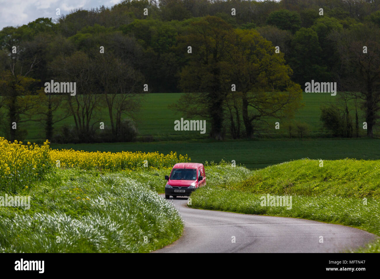 Royal mail postman hi-res stock photography and images - Alamy