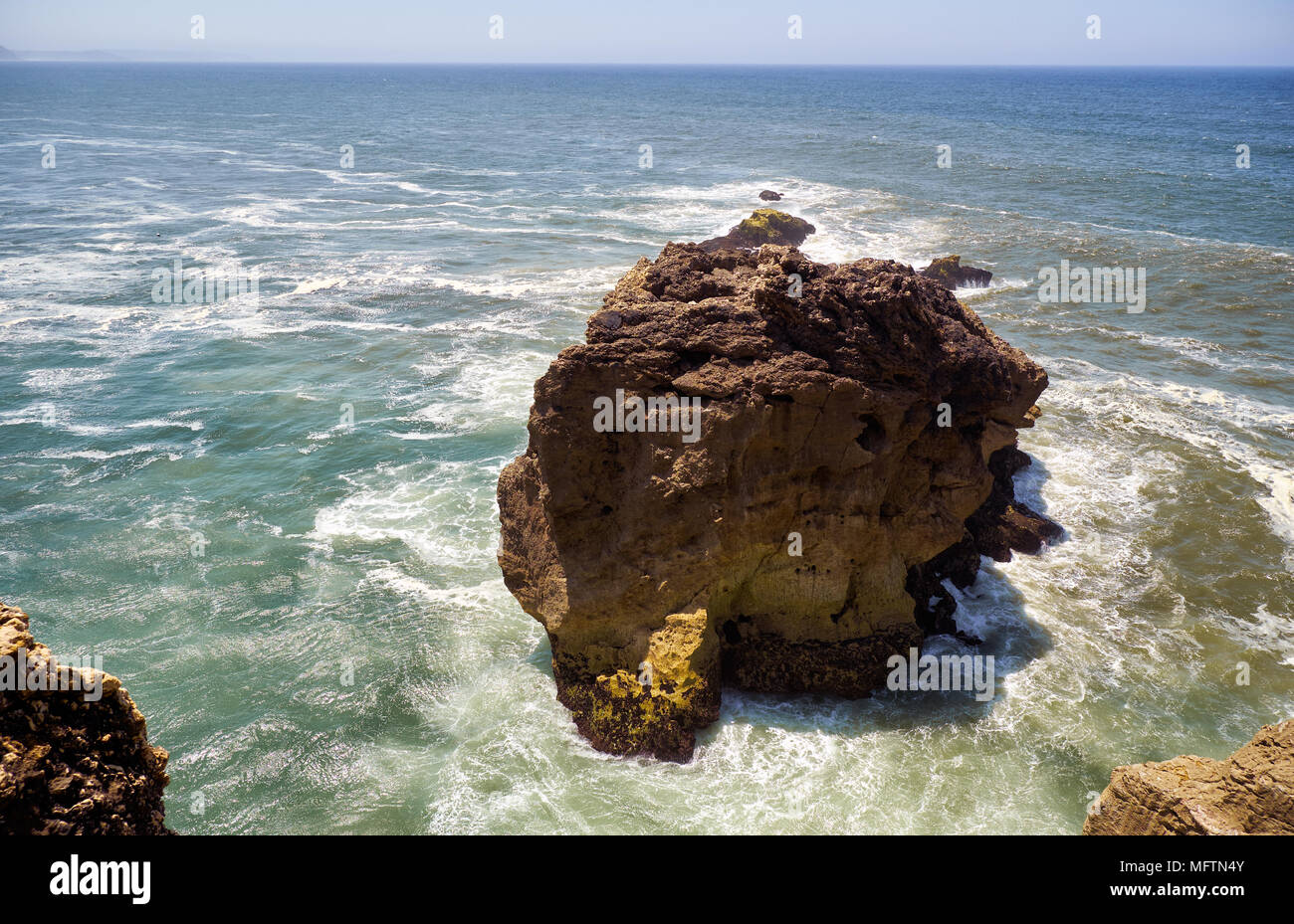 Nazare portugal waves surf hi-res stock photography and images - Alamy