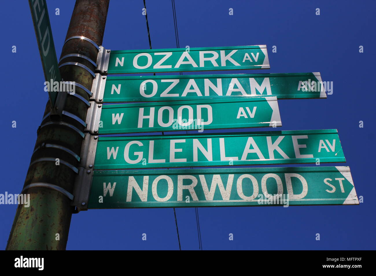 One Chicago street has five names - Ozark Ave, Ozanam Ave, Hood Ave ...