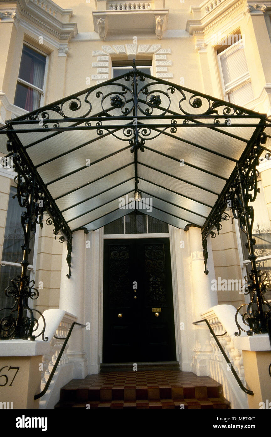 Victorian town house hi-res stock photography and images - Alamy
