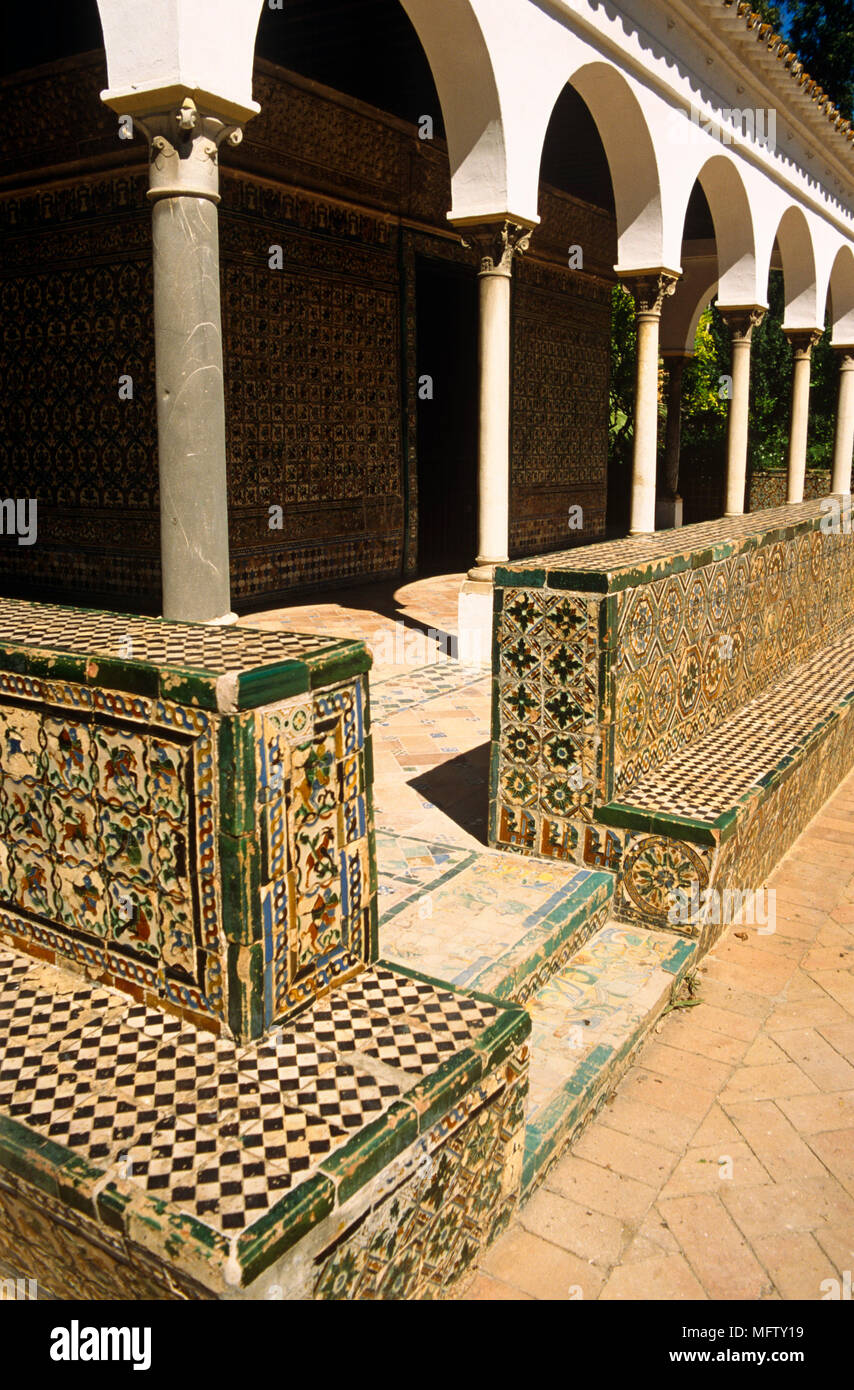 Exterior of Royal Palace with covered walkway Stock Photo - Alamy