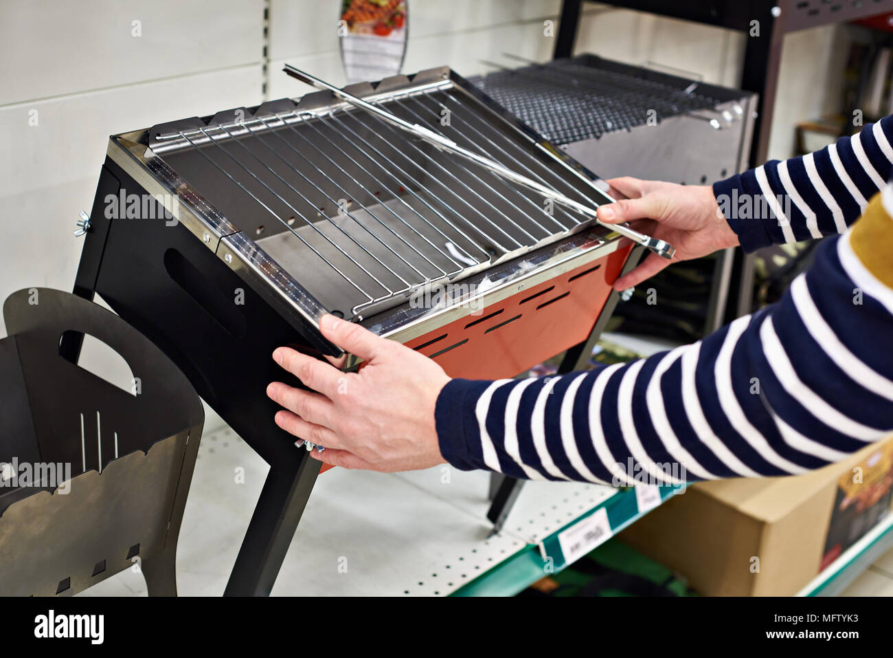 Mangal barbecue hi-res stock photography and images - Alamy