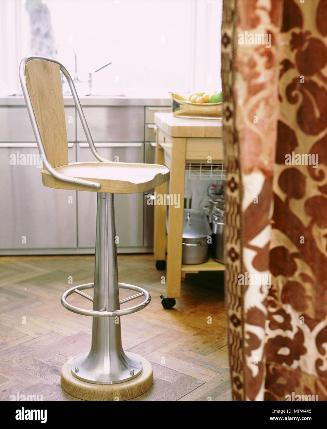 Butchers trolley hi-res stock photography and images - Alamy