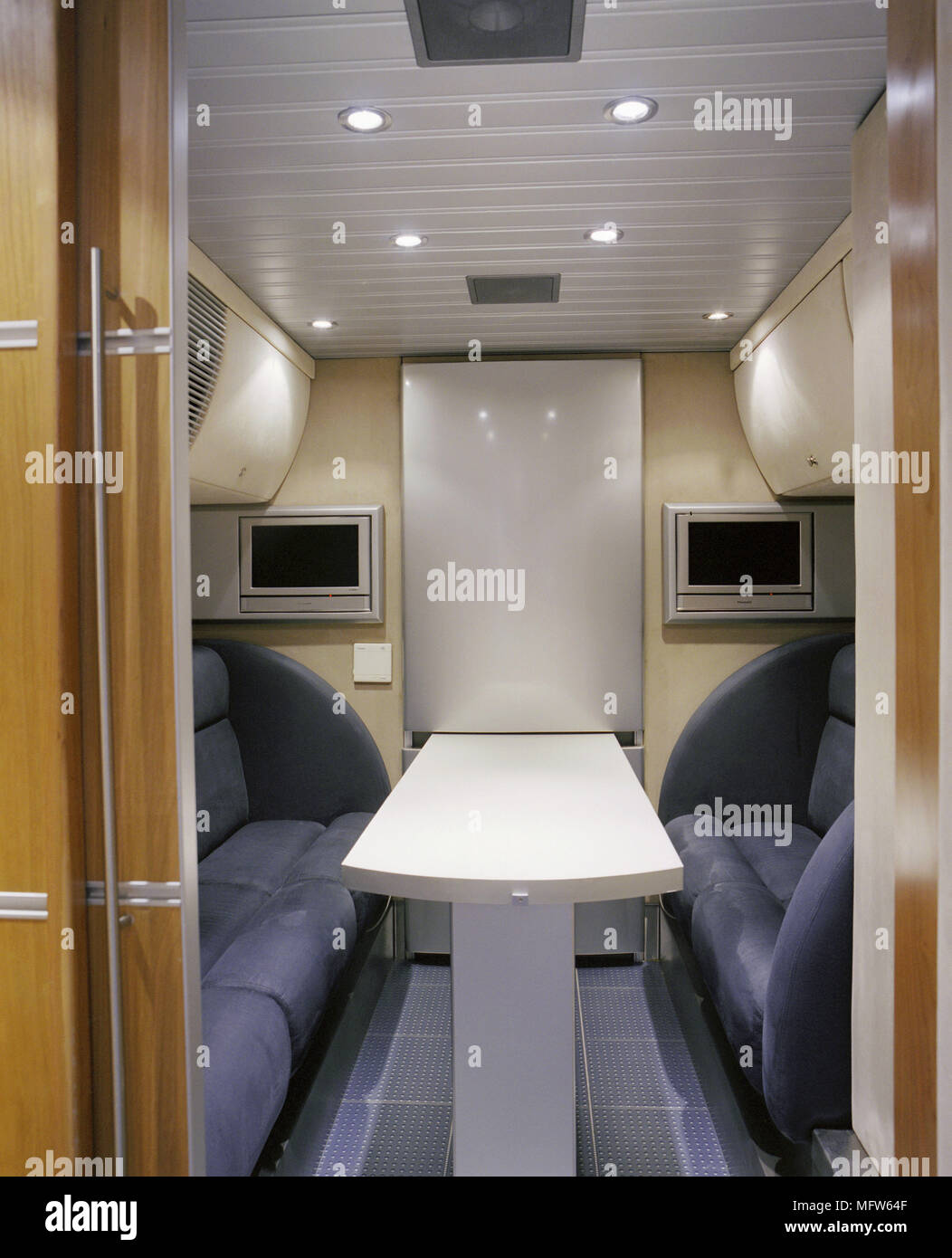 Ps0001650000 hi-res stock photography and images - Alamy