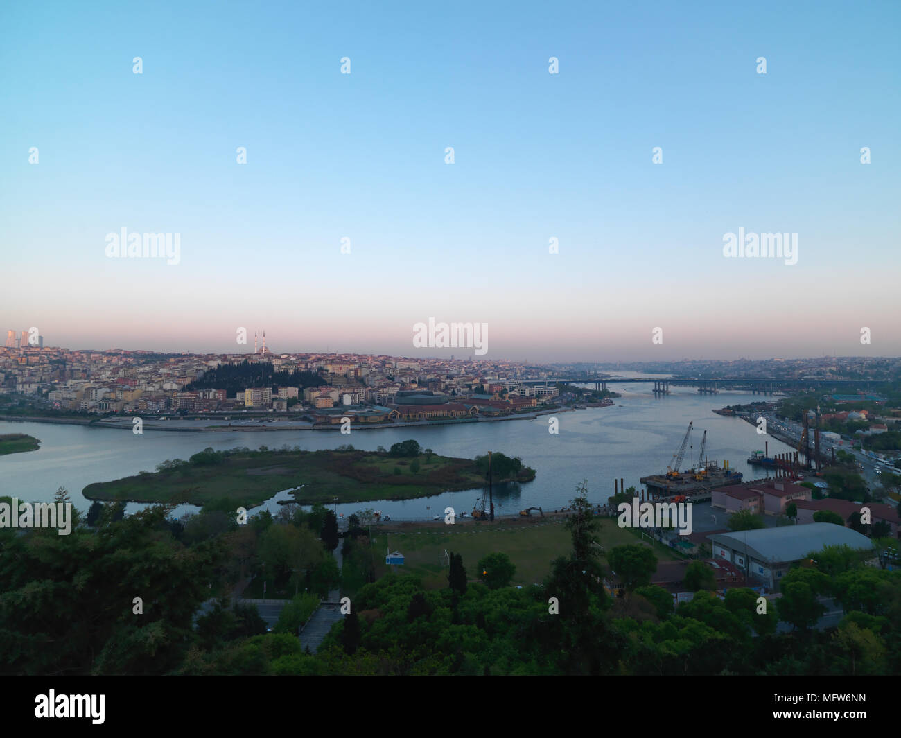 Golden horn hi-res stock photography and images - Alamy