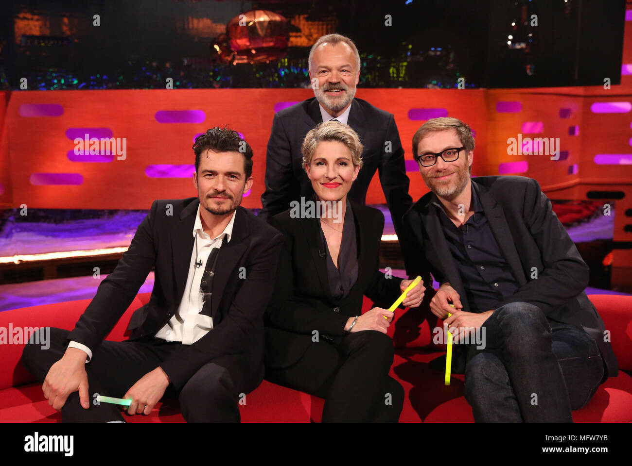 Seated orlando bloom hi-res stock photography and images - Alamy