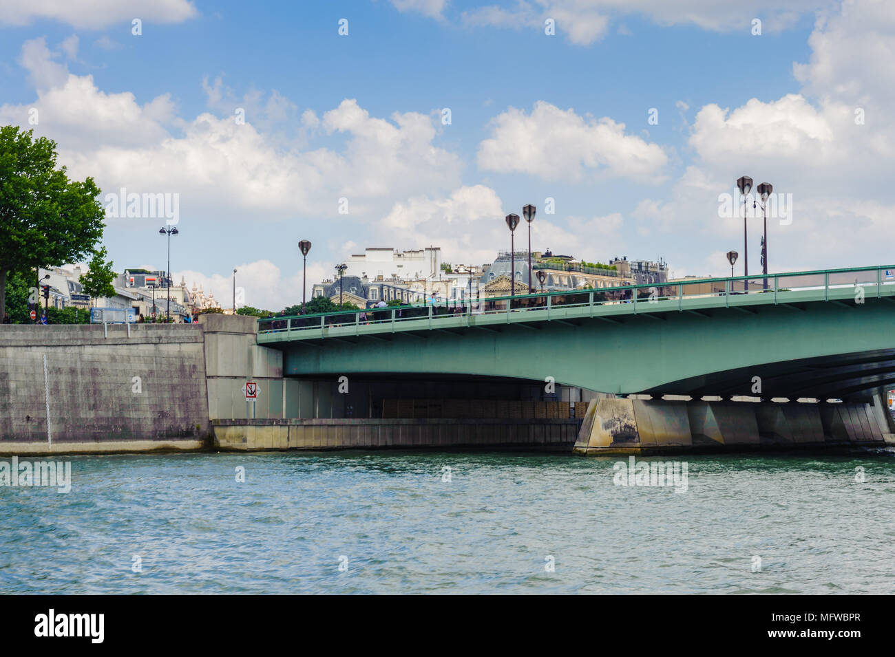 Bridge over the river Seine Stock Photo - Alamy