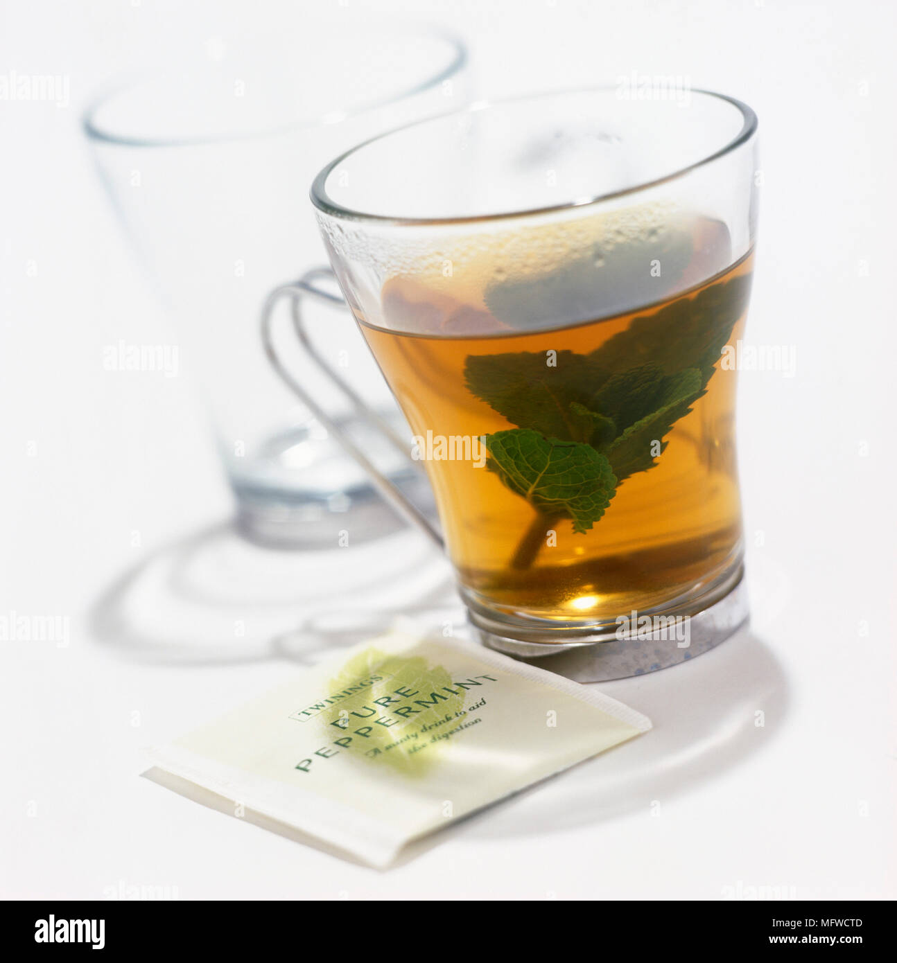 Peppermint tea bag hi-res stock photography and images - Alamy