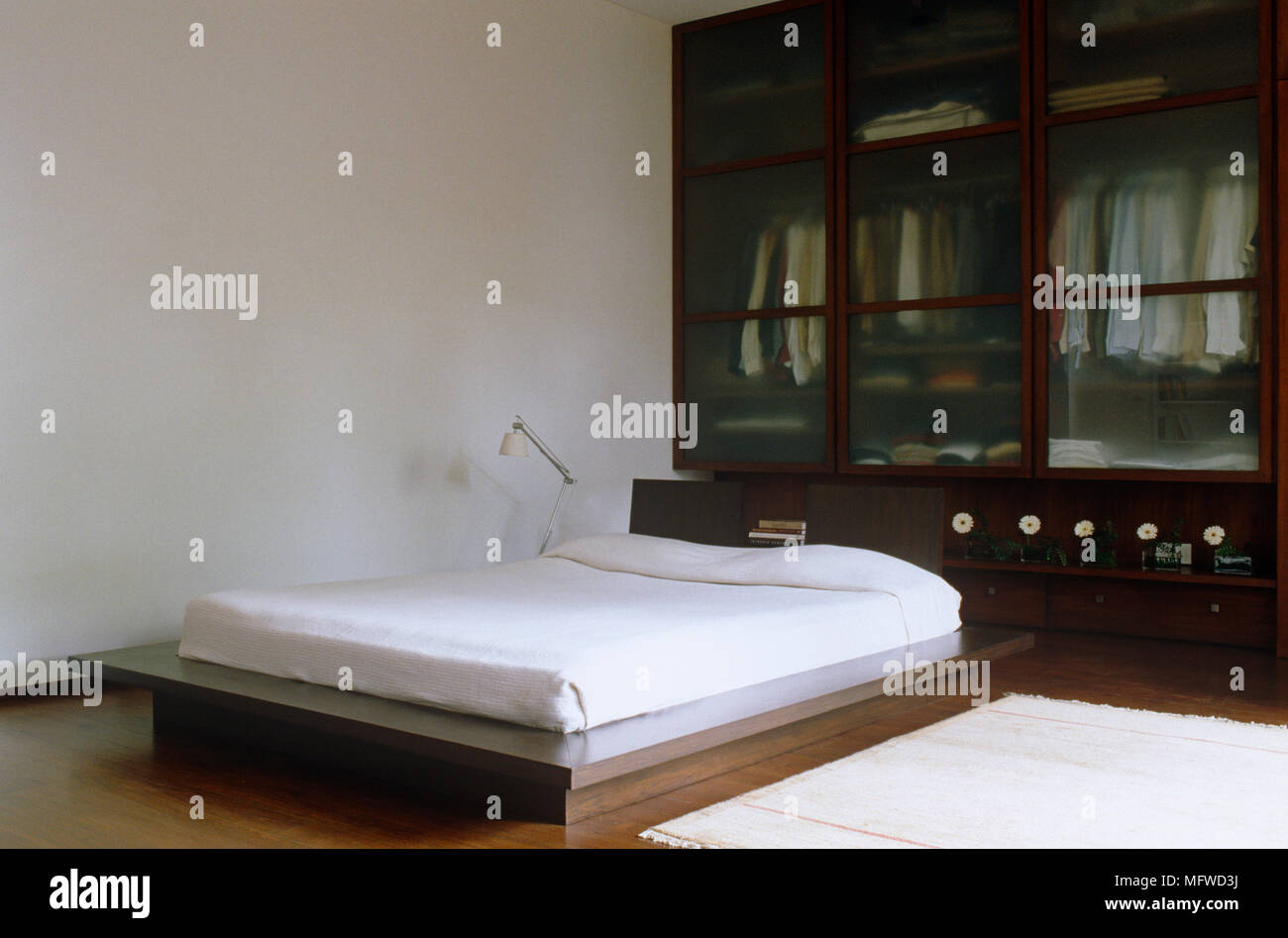 Sparsely built hi-res stock photography and images - Alamy