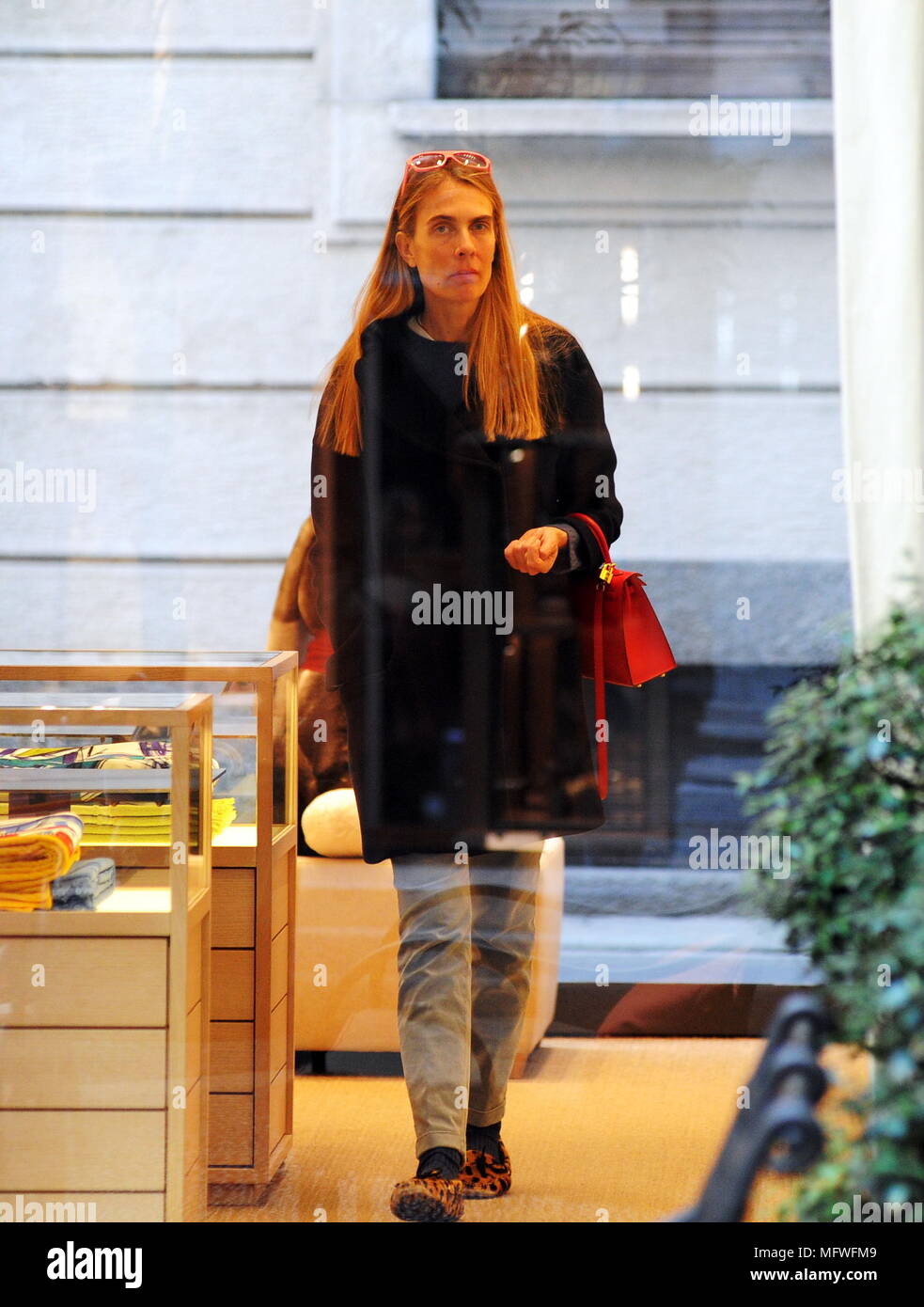 Lavinia borromeo hi-res stock photography and images - Alamy