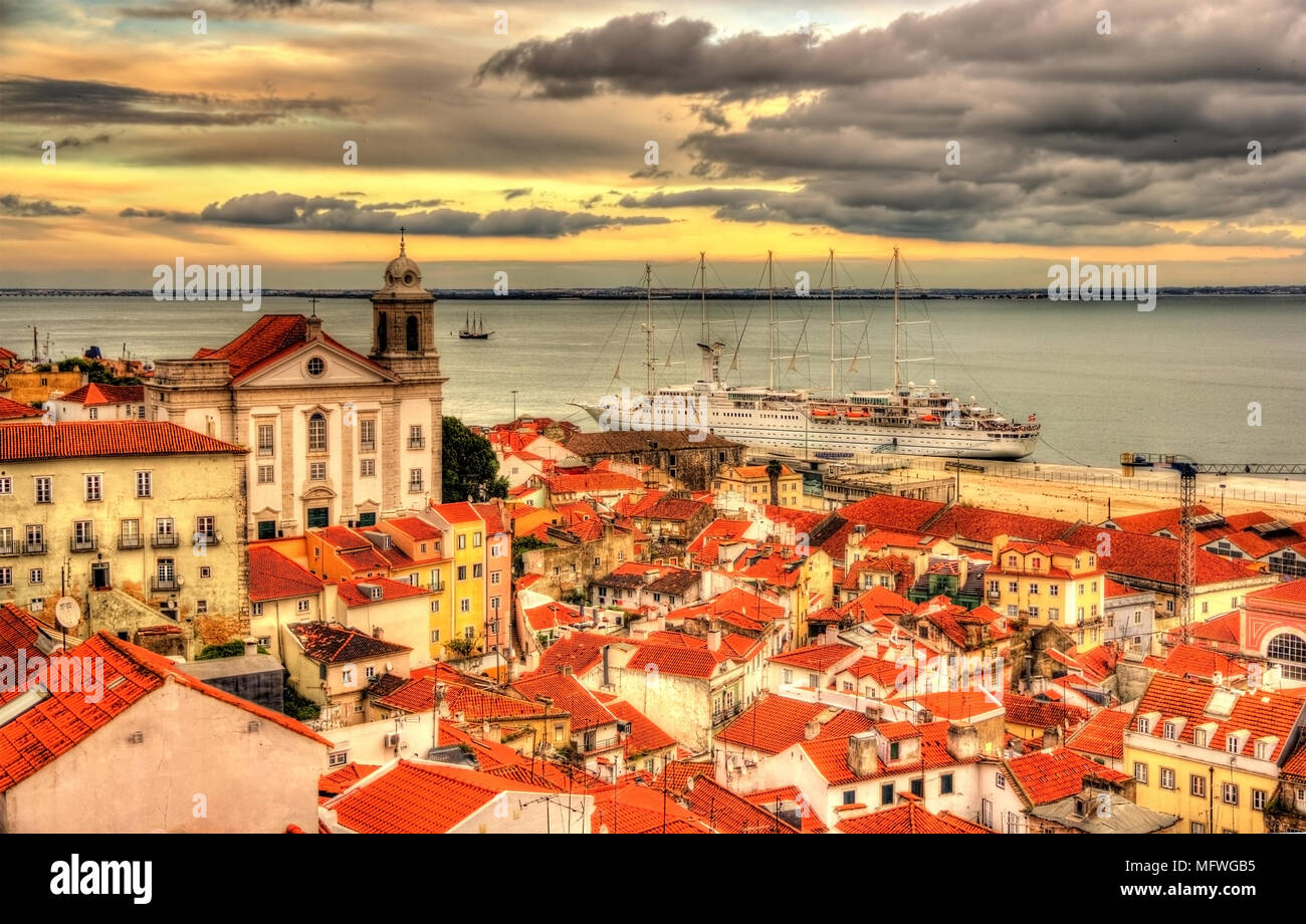 Portugal view architecture hi-res stock photography and images - Alamy