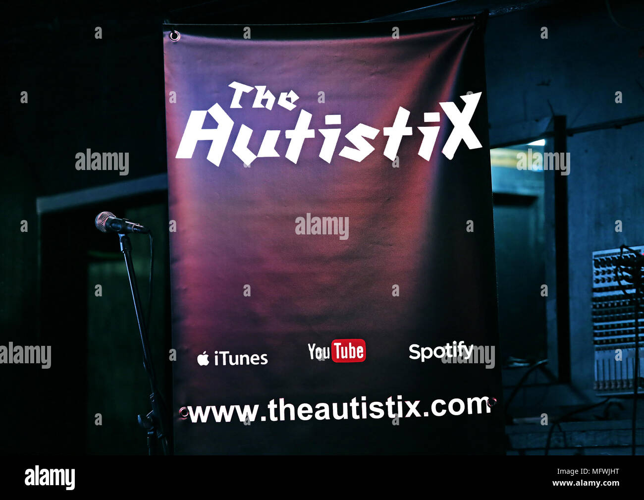 Beatles band on the run hi-res stock photography and images - Alamy