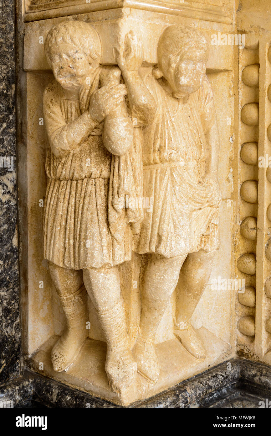 Statue on the Cathedral of St. Lawrence (Katedrala Sv. Lovre), a Roman ...