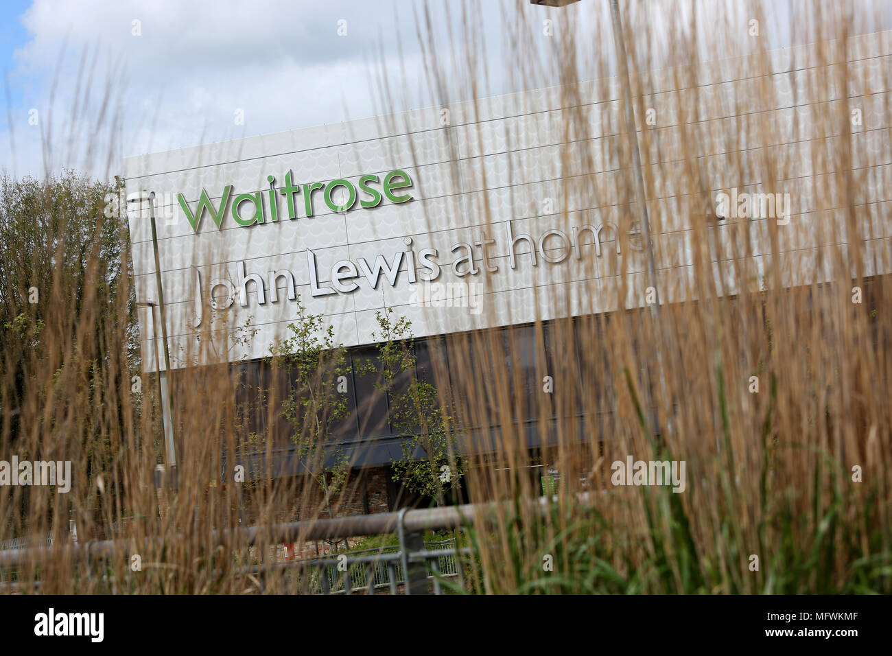 John lewis waitrose logo on hi-res stock photography and images - Alamy