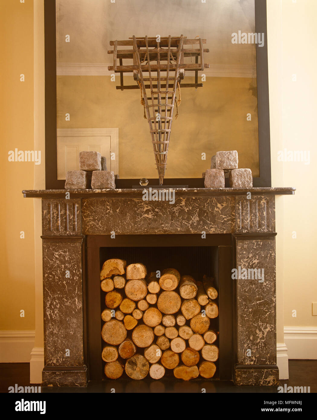 Victorian marble fireplace hi-res stock photography and images - Alamy