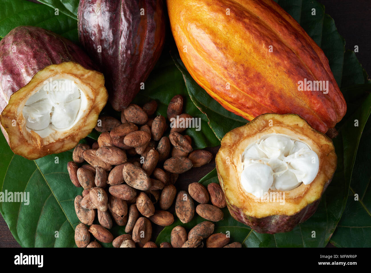 Raw chocolate hi-res stock photography and images - Alamy