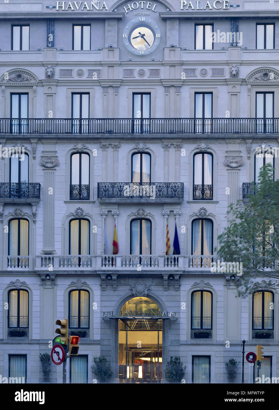 Partial view of a hotel Stock Photo - Alamy
