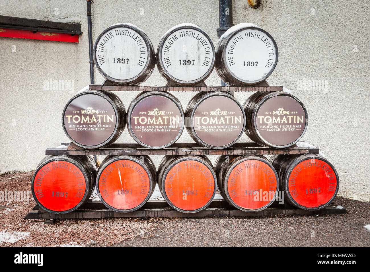 Whisky barrels outside the Tomatin whisky distillery Scotland UK Stock ...