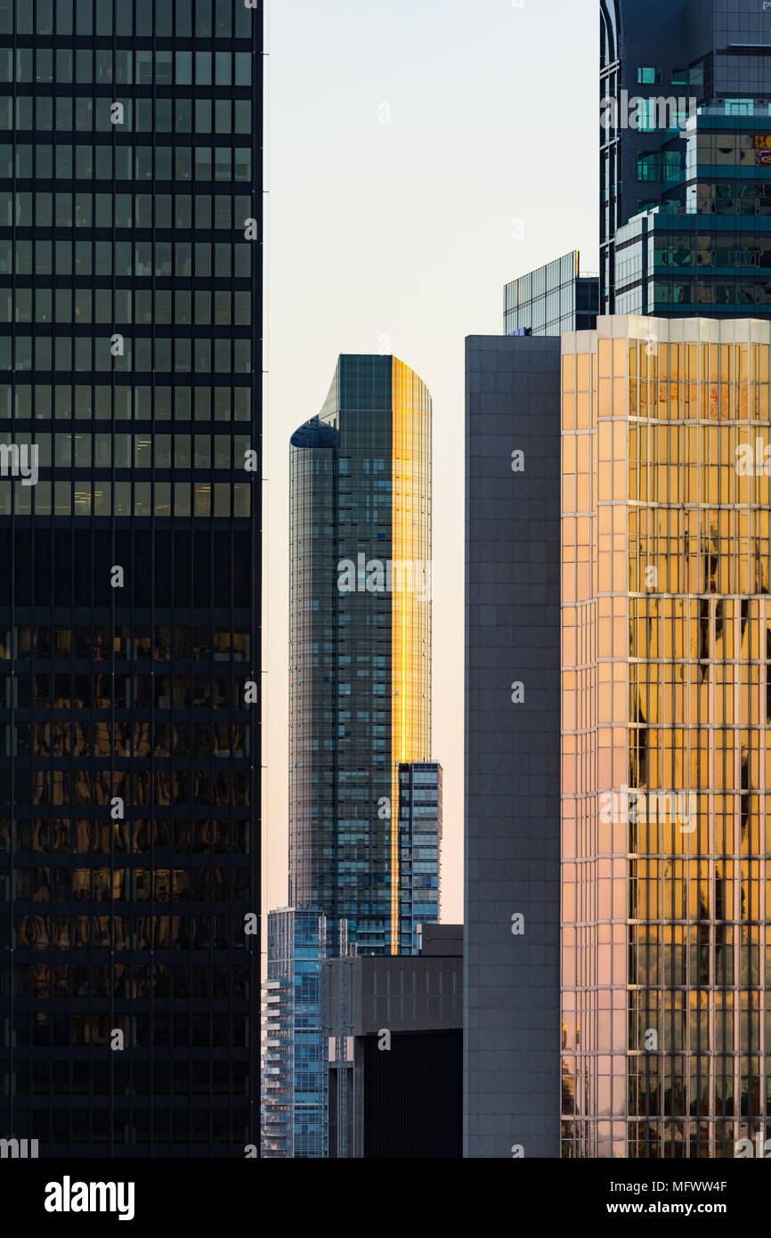 Skyscrapers in toronto hi-res stock photography and images - Alamy