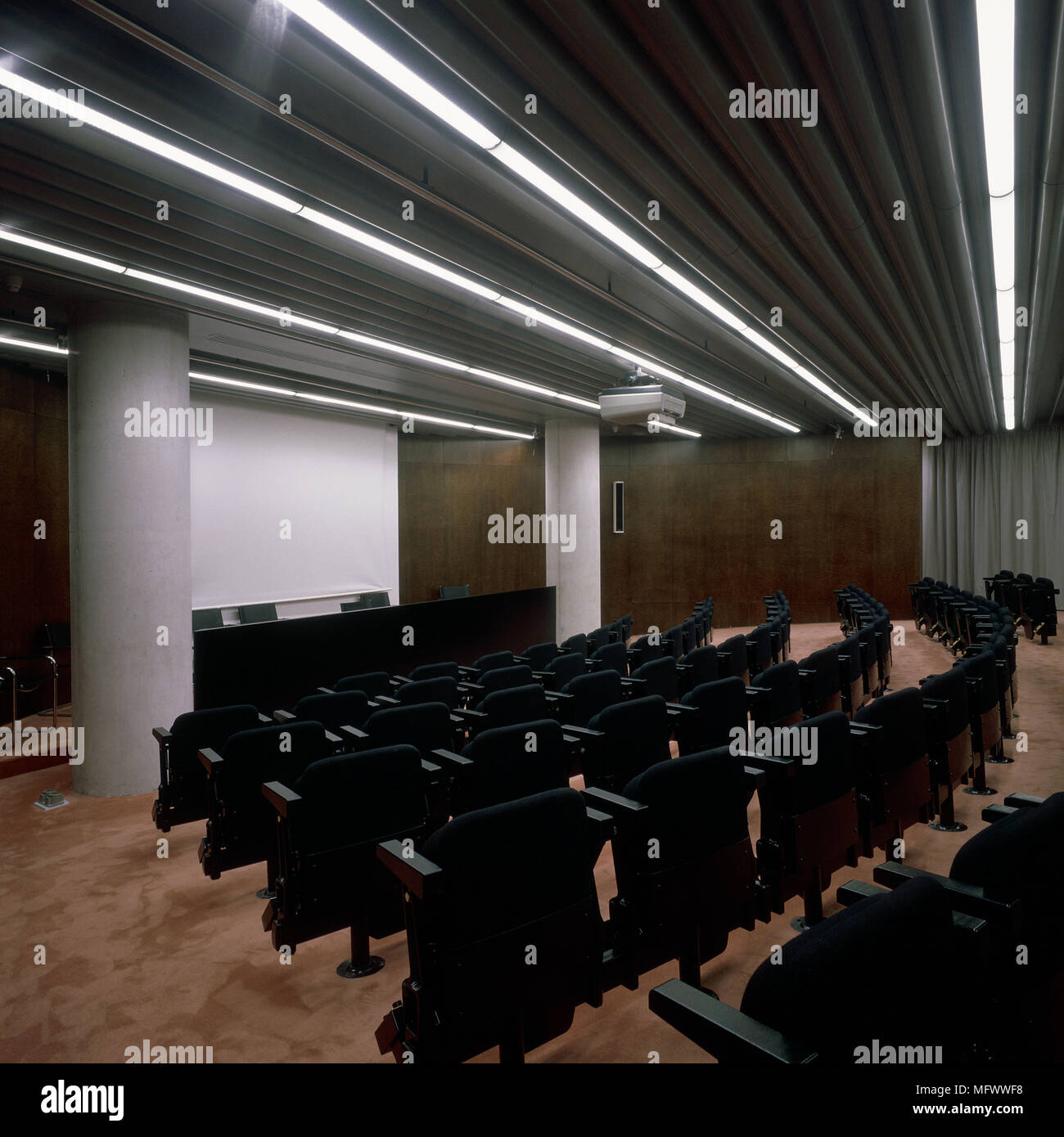 Orderly seating hi-res stock photography and images - Alamy