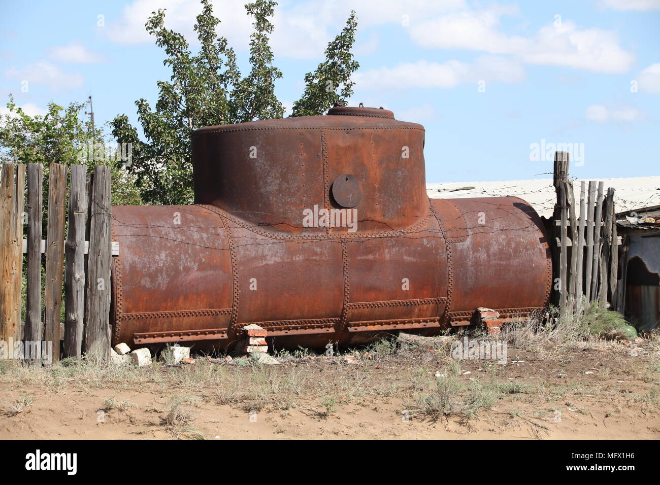 railroad rusty oil storage tank domestic Stock Photo - Alamy