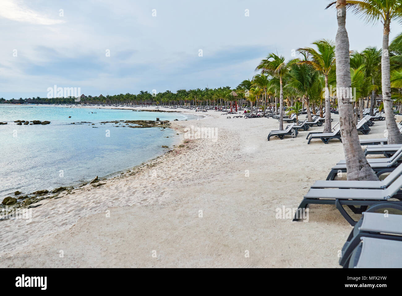 The sunlight reflection on the sea in caribean ocean lagoon, the ...