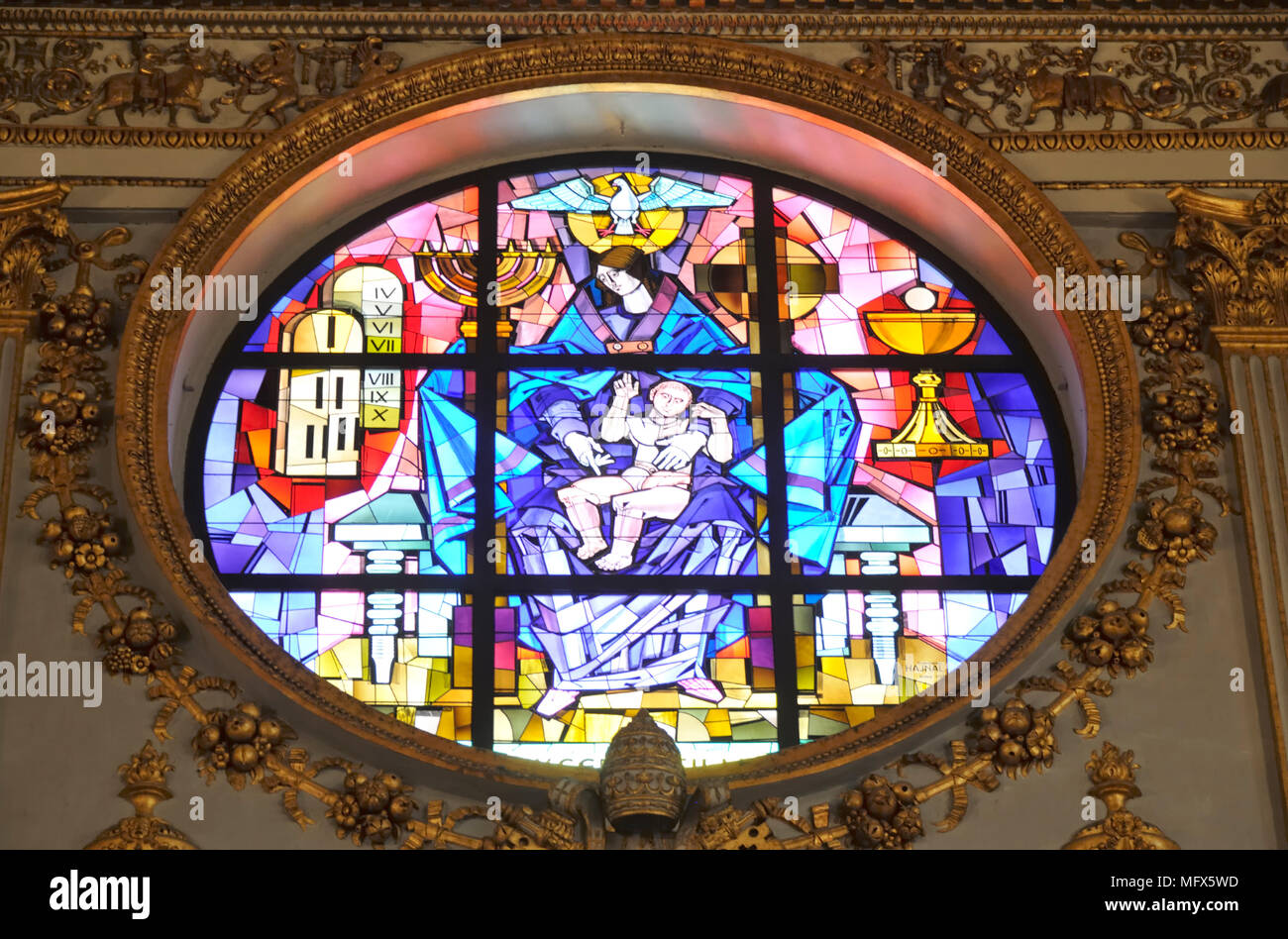 Santa maria maggiore rome interior hi-res stock photography and images ...