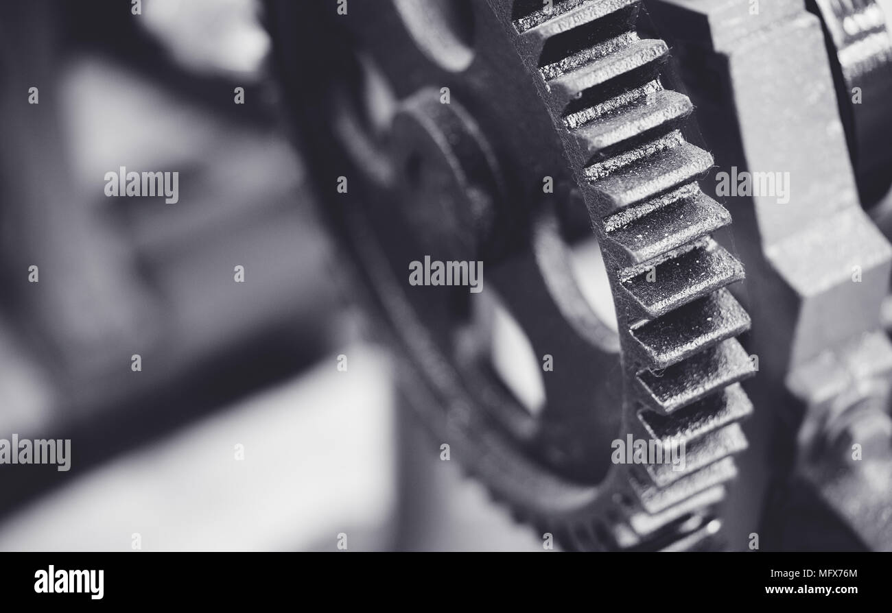 Large cog wheels or Metal gears in the motor Stock Photo - Alamy