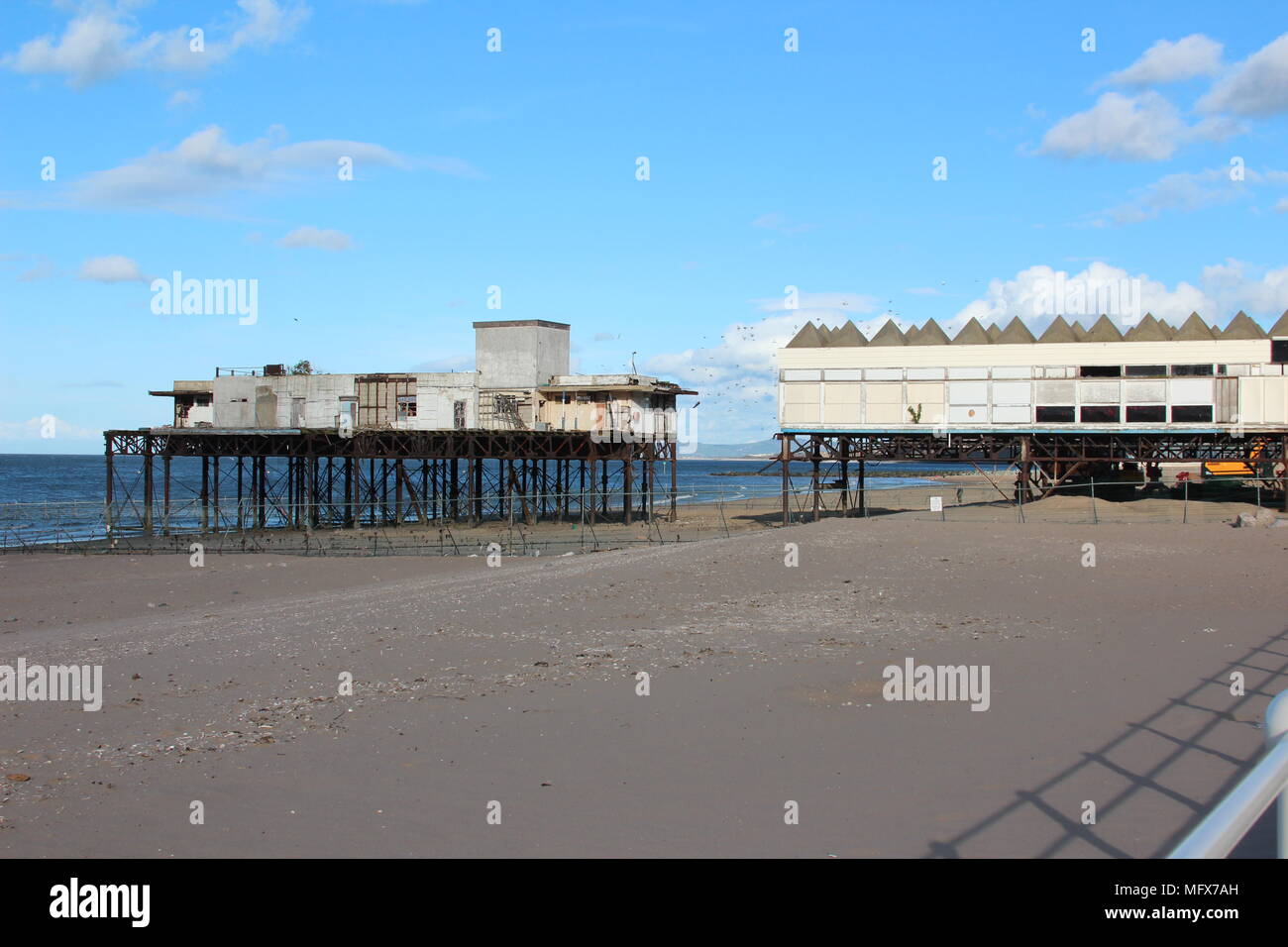 The demolition of Colwyn bay Victoria pier Stock Photo - Alamy