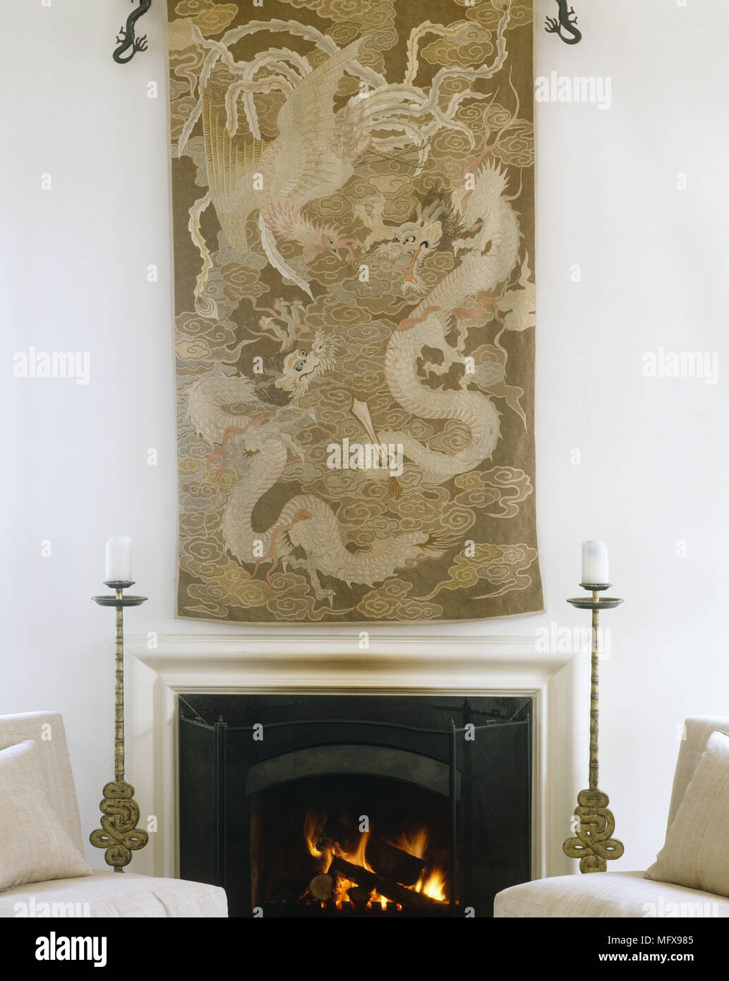 Chinese candlesticks hi-res stock photography and images - Alamy