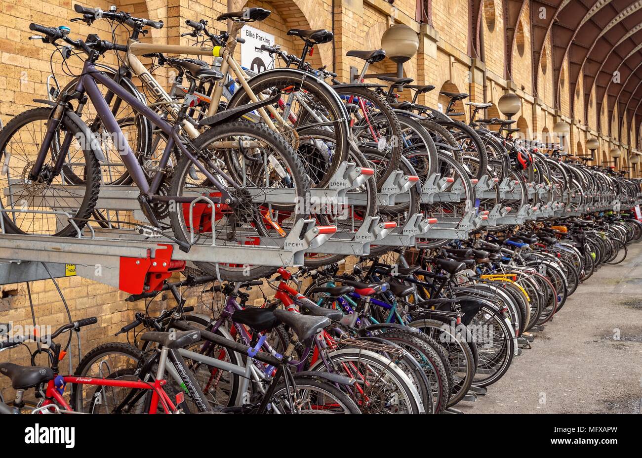 Stacking station hi-res stock photography and images - Alamy