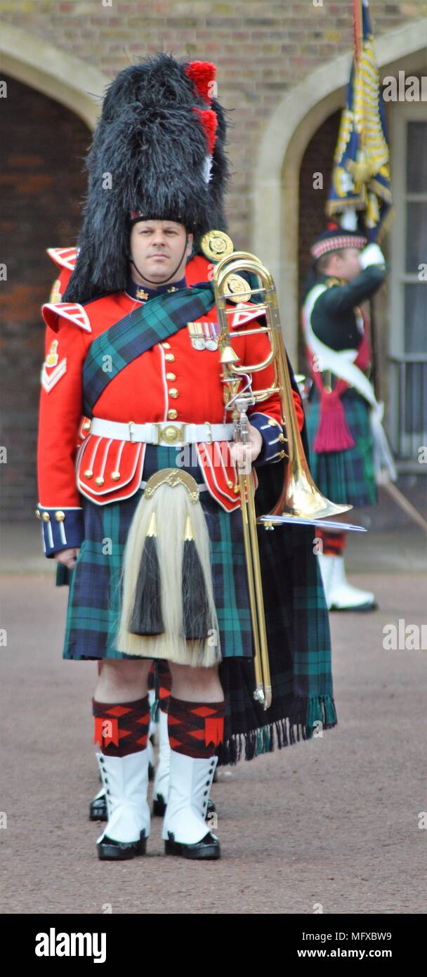 7 Company Coldstream Guards with the Band of The Royal Regiment of ...