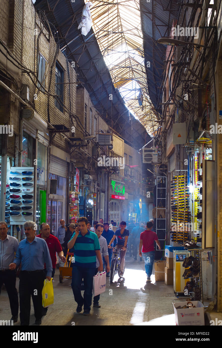 TEHRAN, IRAN - MAY 22, 2107: People at Tehran Grand Bazaar. The Grand ...