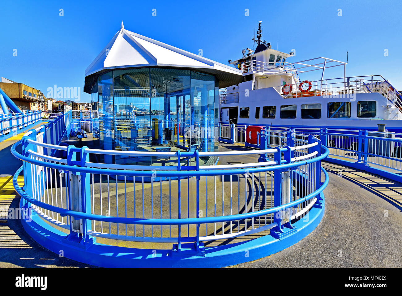 North shields ferry landing hi-res stock photography and images - Alamy