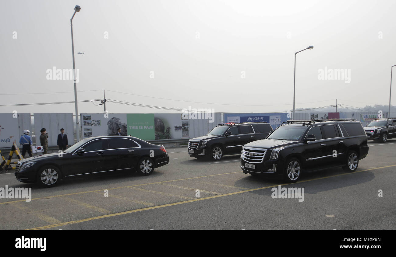 South korean president motorcade hi-res stock photography and images ...