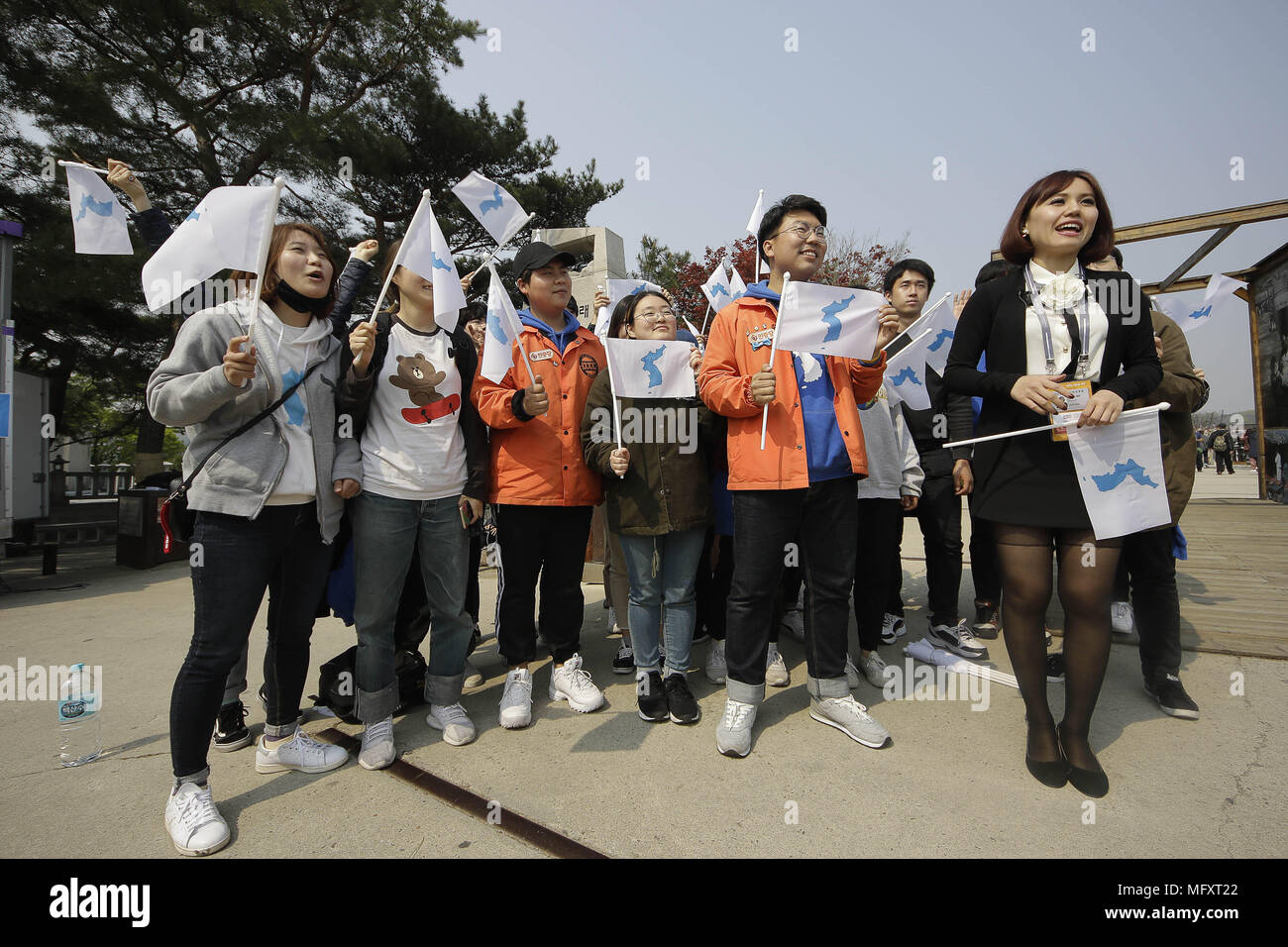 Paju, GYEONGGI, SOUTH KOREA. 27th Apr, 2018. April 27, 2018-Paju, South ...