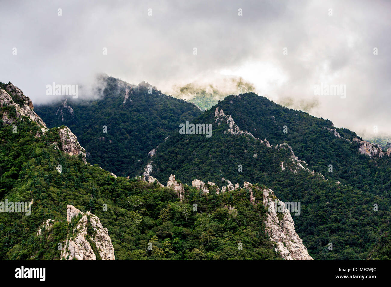 Taebaek mountains hi-res stock photography and images - Alamy