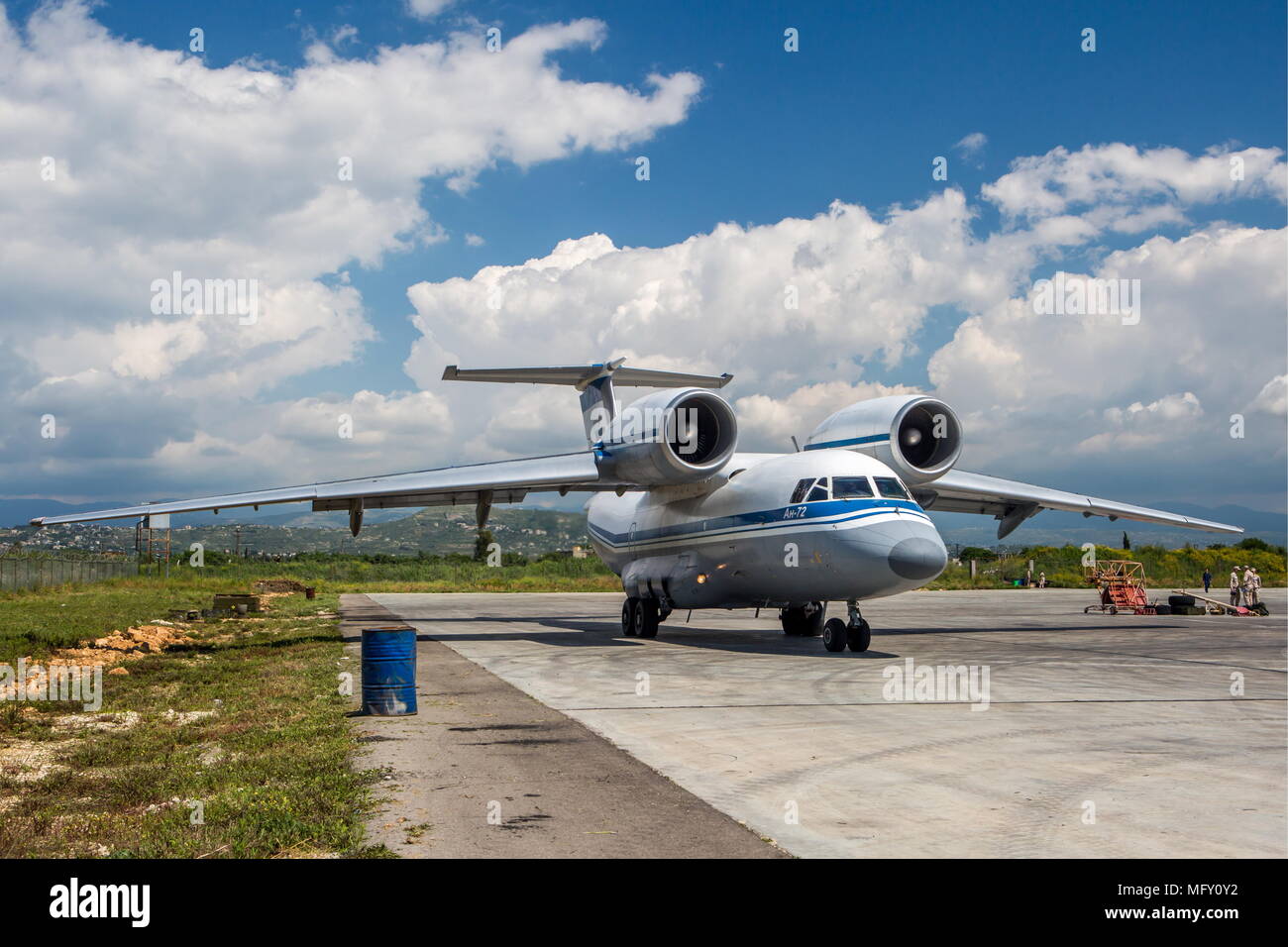 Antonov An 72 Aircraft High Resolution Stock Photography and Images - Alamy
