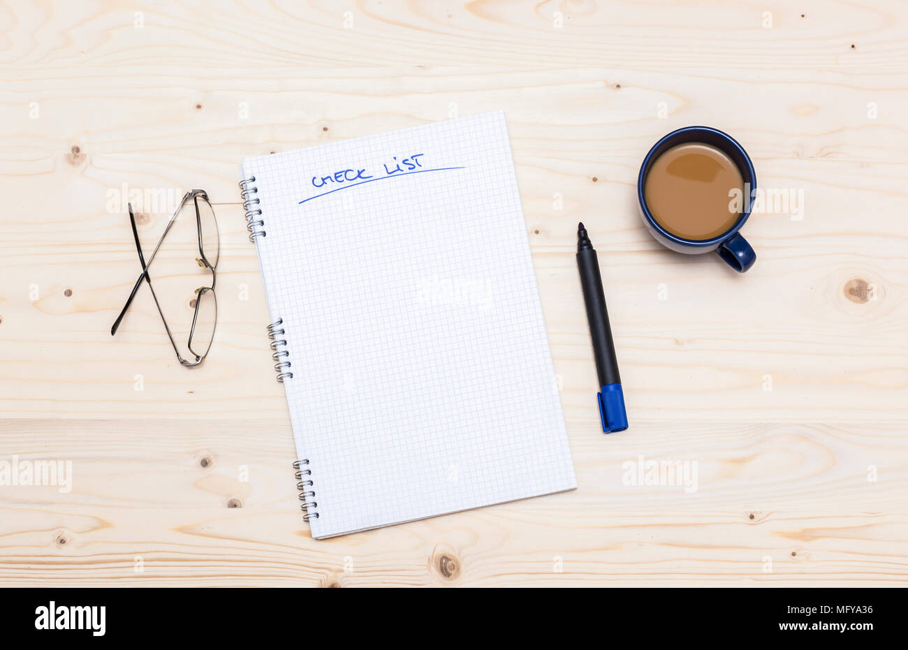 Check list holiday hi-res stock photography and images - Alamy