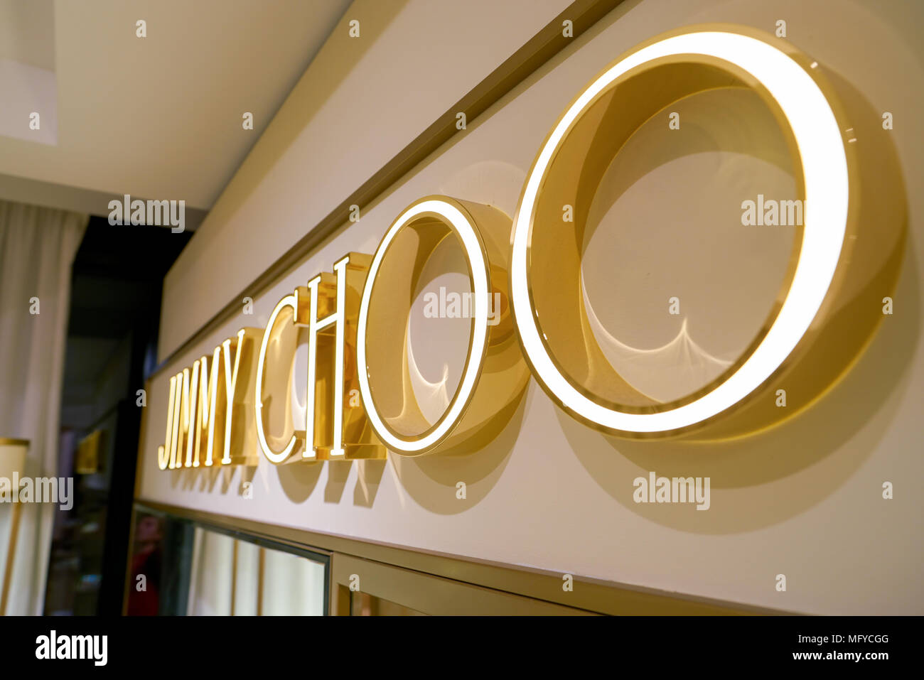 Jimmy choo shop sign hi-res stock photography and images - Alamy