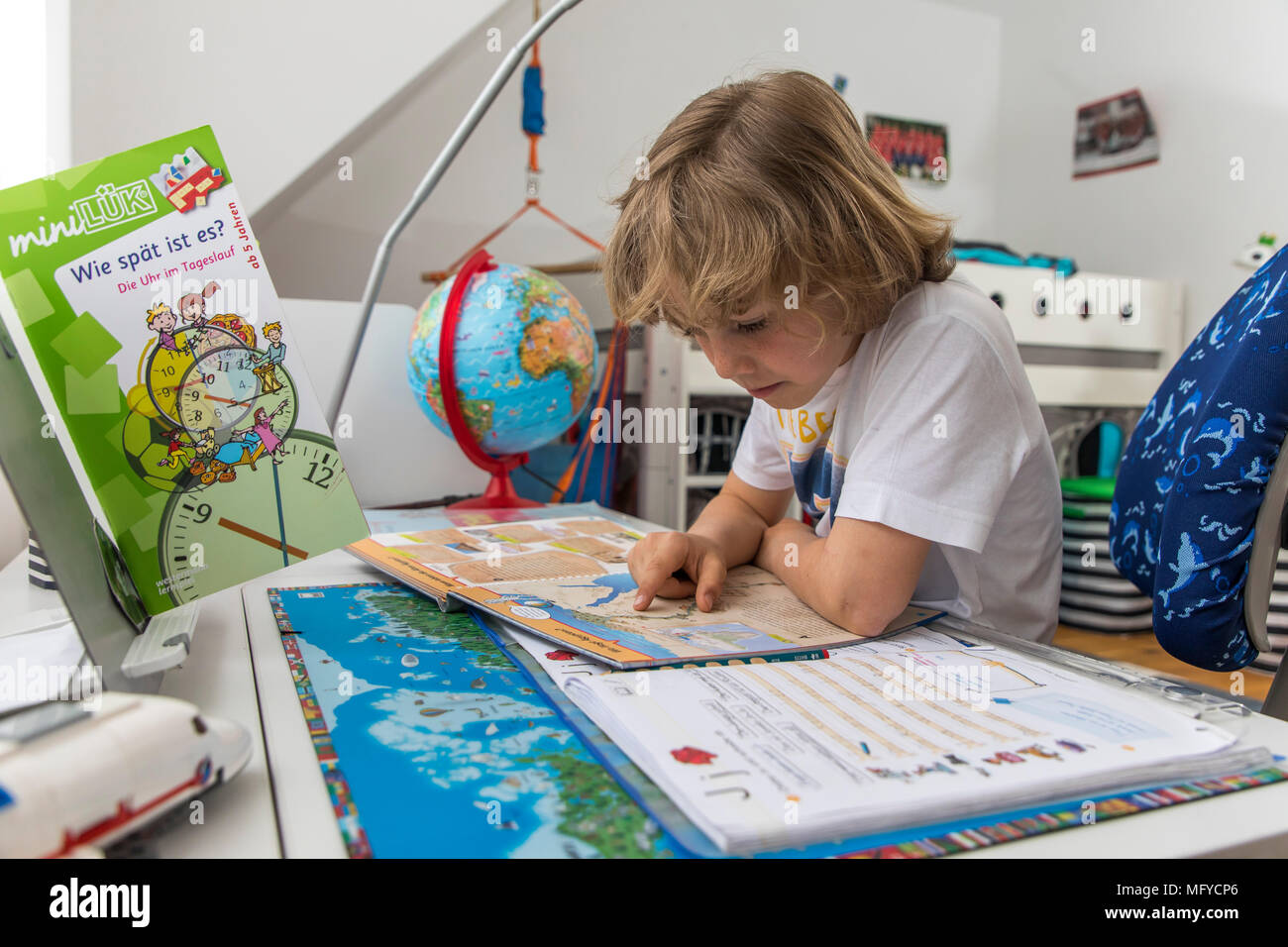 Geography Learning High Resolution Stock Photography and Images - Alamy