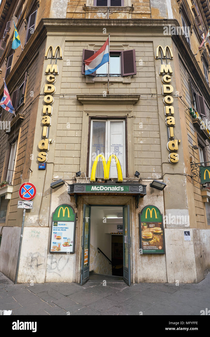 Rome mcdonalds restaurant hi-res stock photography and images - Alamy