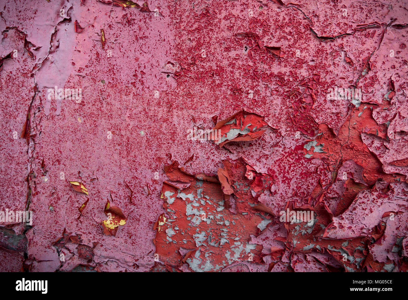 Peeling red paint hi-res stock photography and images - Alamy