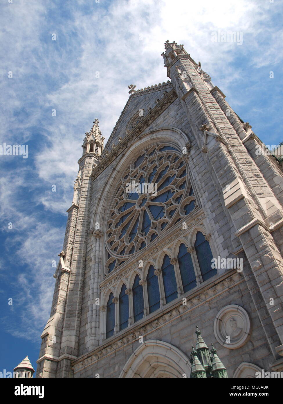 Sacred heart cathedral newark hi-res stock photography and images - Alamy