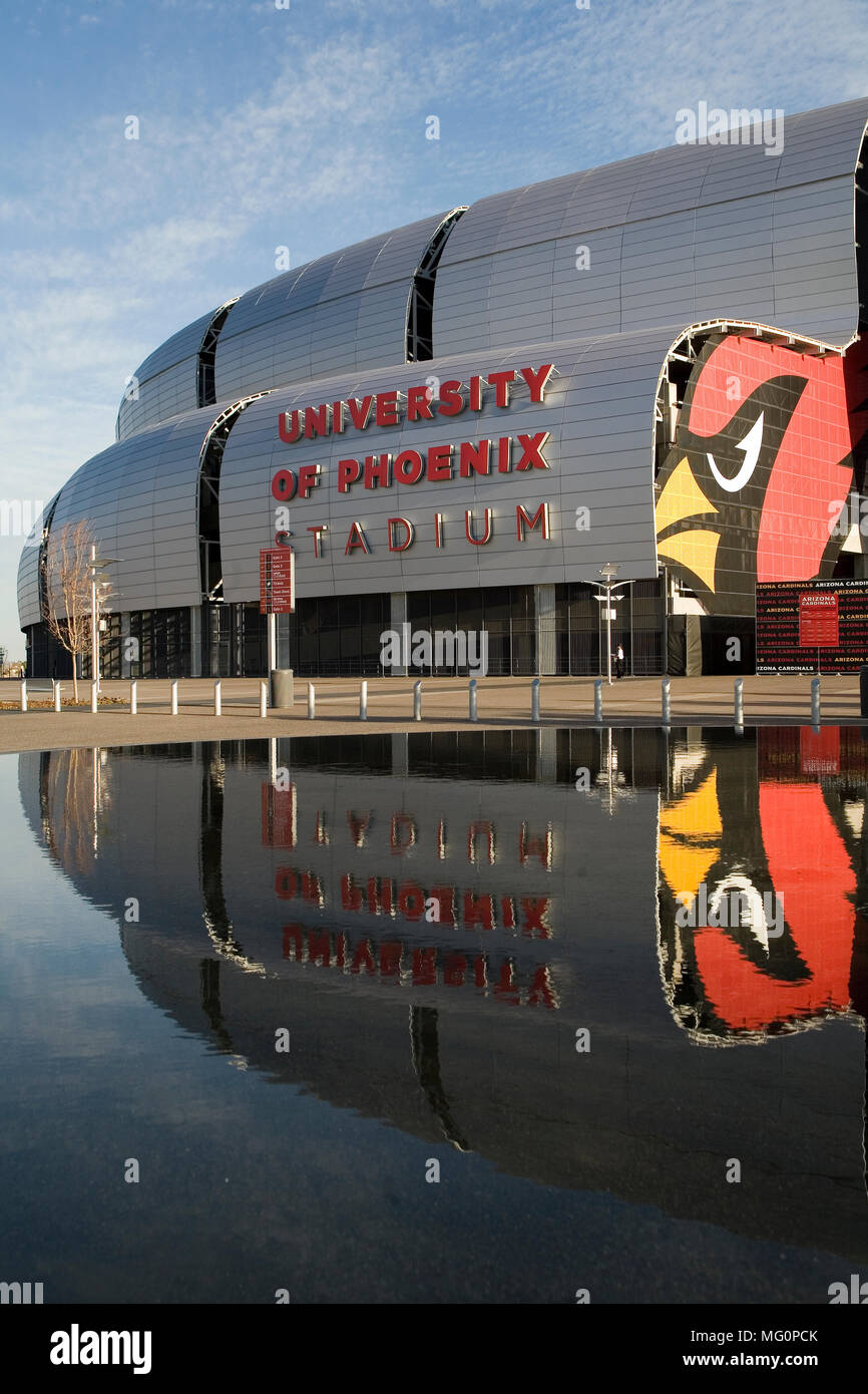 University of phoenix stadium entrance hi-res stock photography and ...