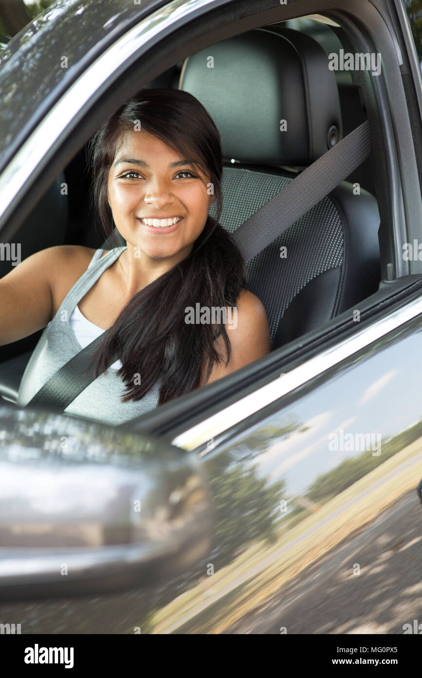 Teenage girl car driving hi-res stock photography and images - Alamy