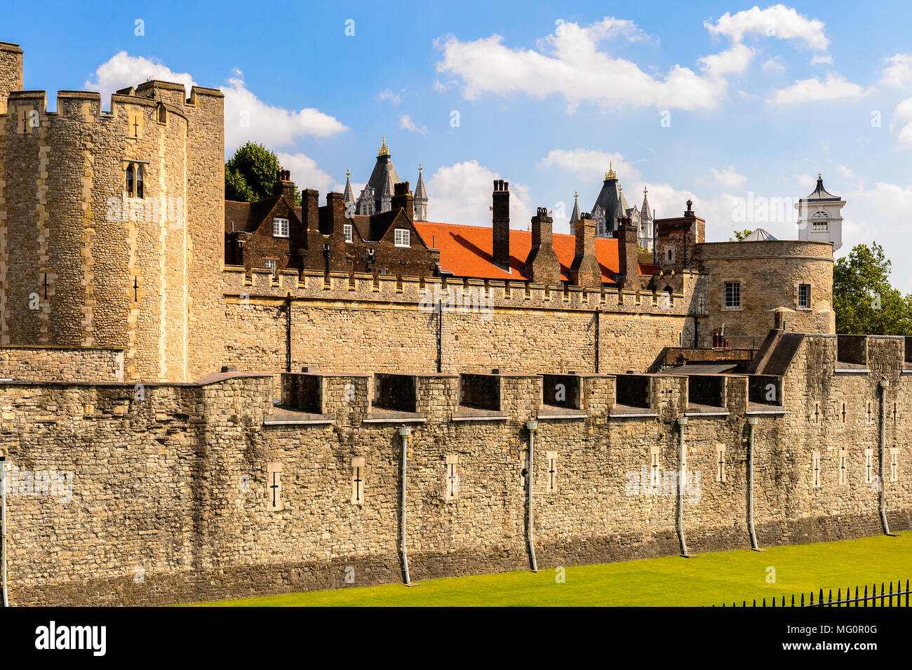 Exterior of the Tower of London (Her Majesty's Royal Palace and ...