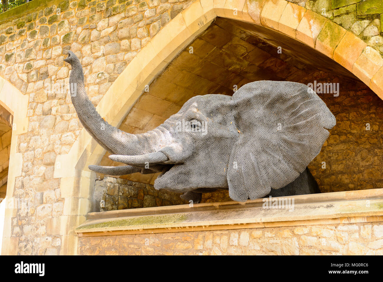 Elephant statue at the Tower of London (Her Majesty's Royal Palace and ...