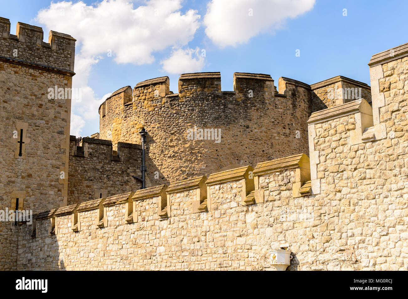 Tower of London (Her Majesty's Royal Palace and Fortress of the Tower ...