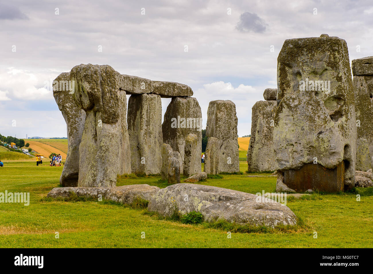 Close view of the stones of Stonehenge, a prehistoric monument in ...